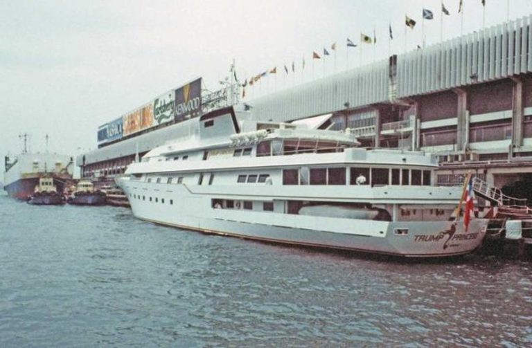 Trump’s Super Yacht - Yacht Haven Phuket